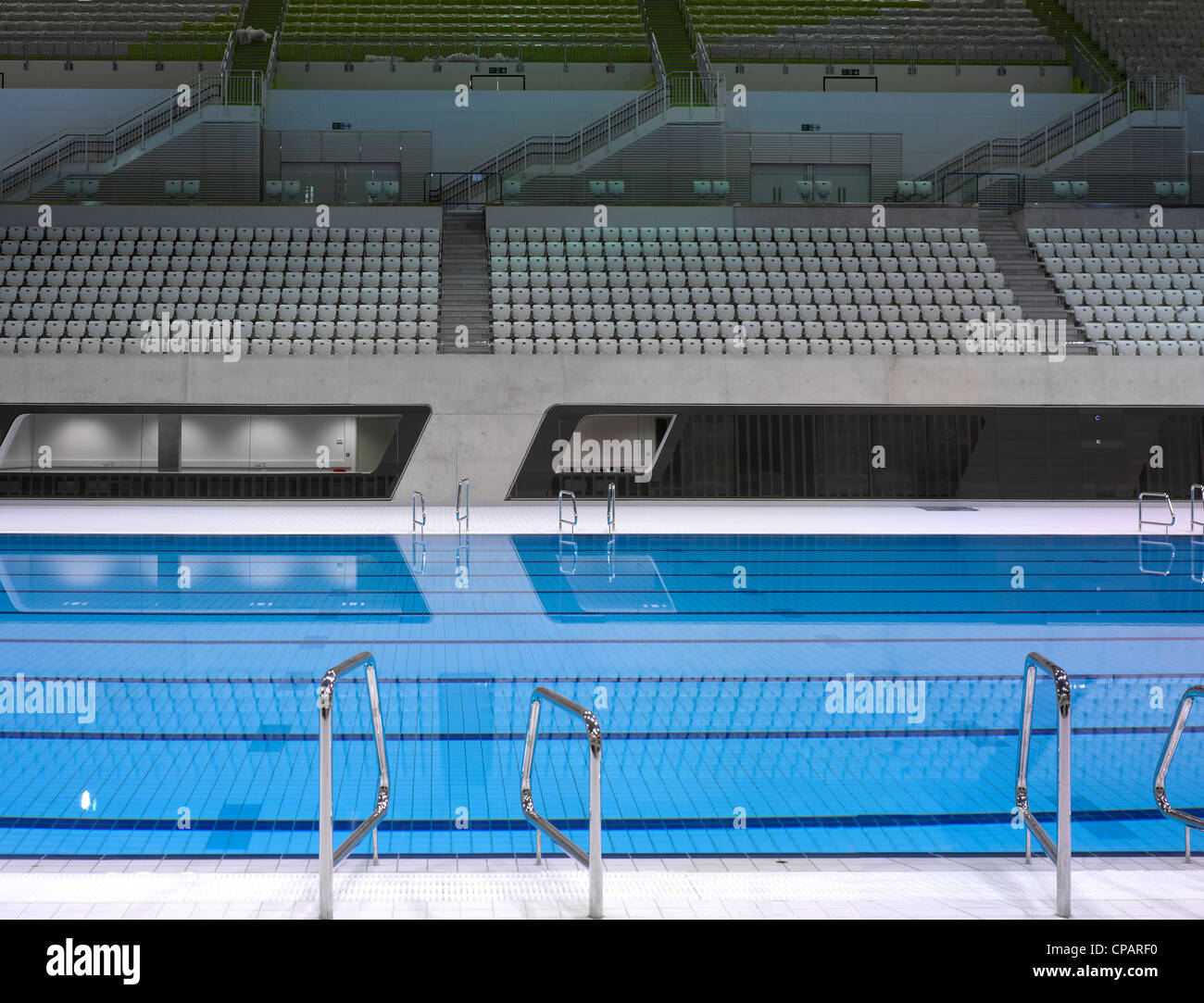 Aquatics centre london pool interior hi-res stock photography and ...
