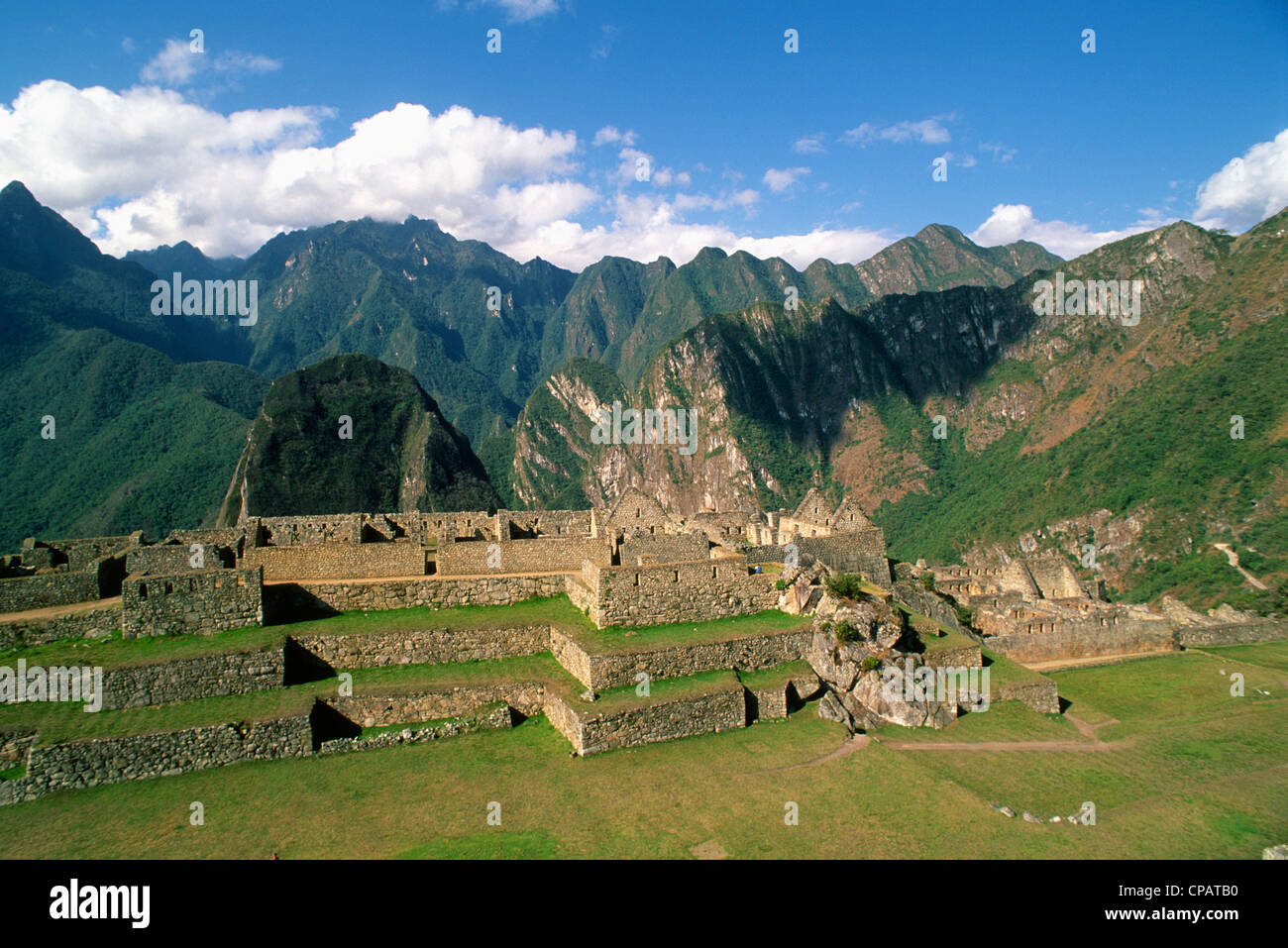 Peru, Machu Picchu, Inca ruins, mountain landscape Stock Photo - Alamy