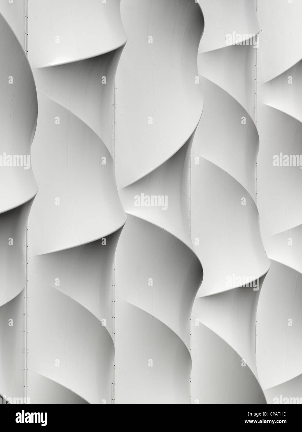 Basketball arena london exterior hi-res stock photography and images ...