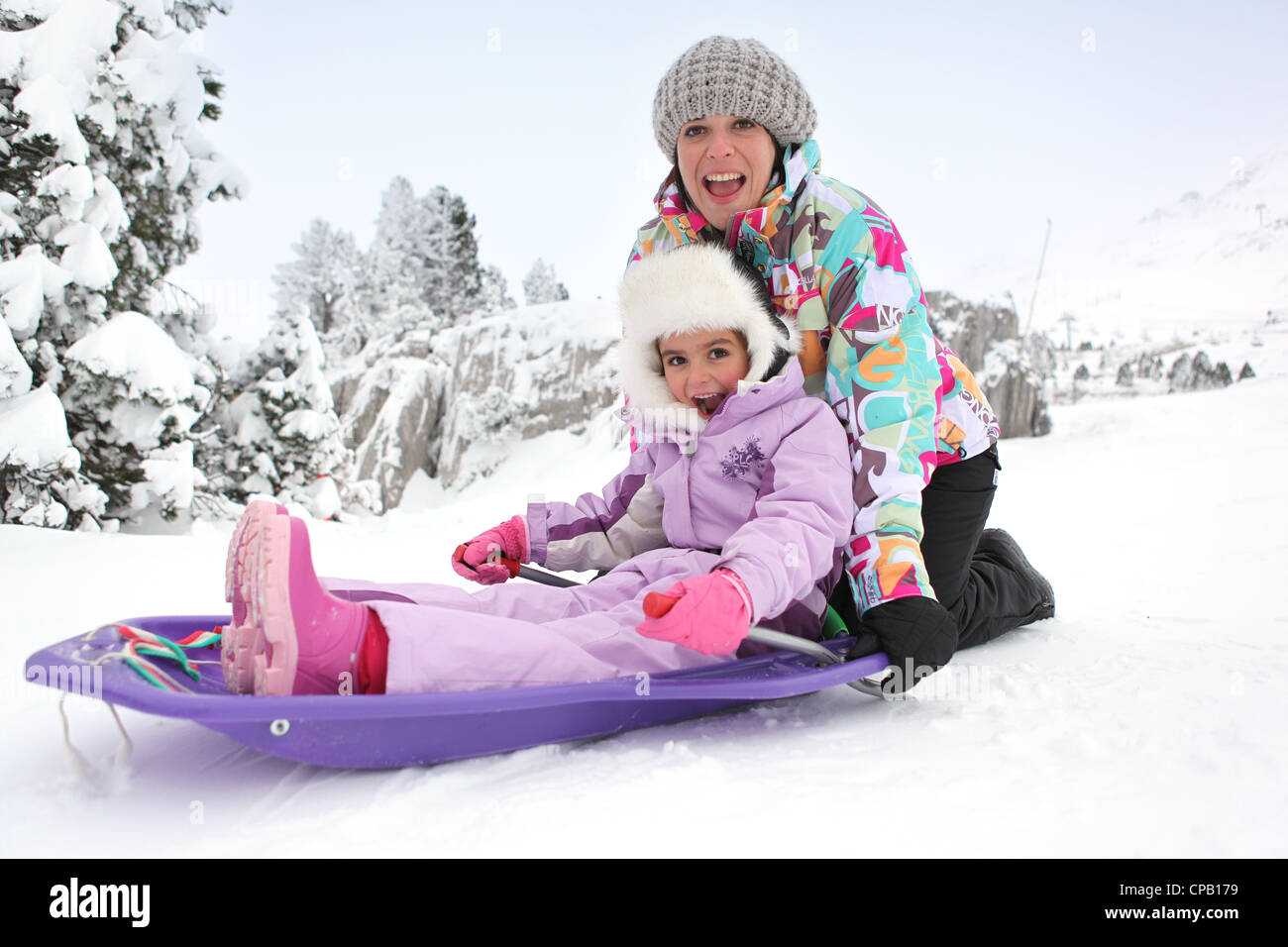 Snow sledge child fir hi-res stock photography and images - Alamy