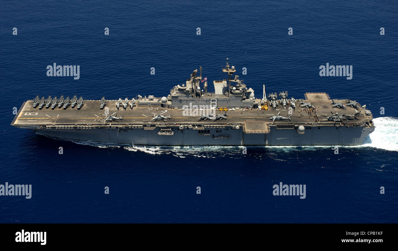 The amphibious assault ship USS Makin Island (LHD 8) conducts flight ...
