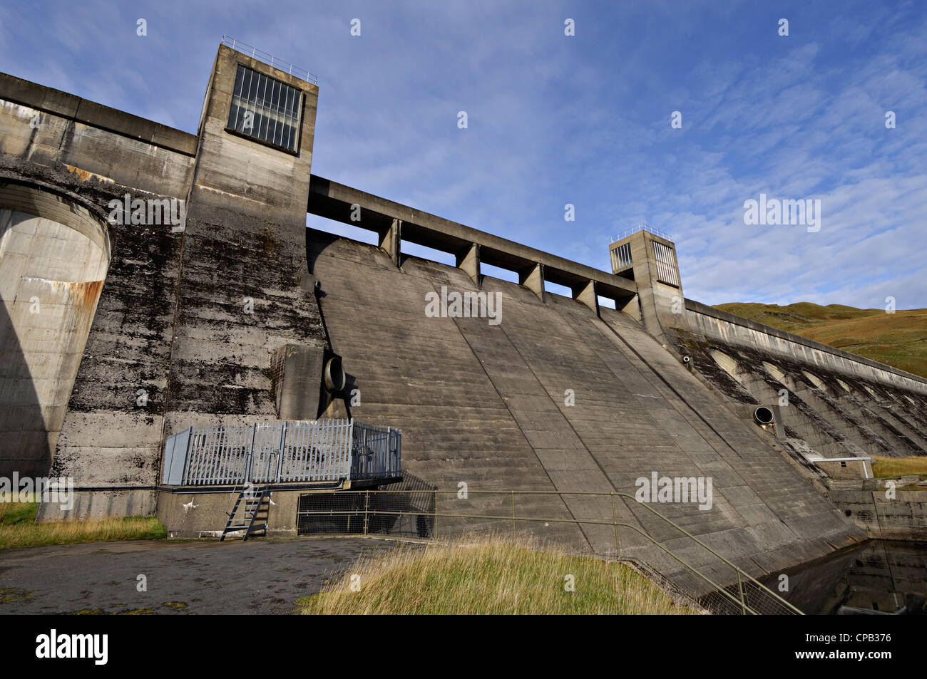The Loch Lyon hydro-electricity dam and spillway, Glen Lyon, Perthshire ...