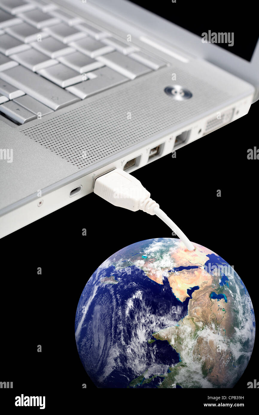 Laptop connected to Earth Stock Photo - Alamy
