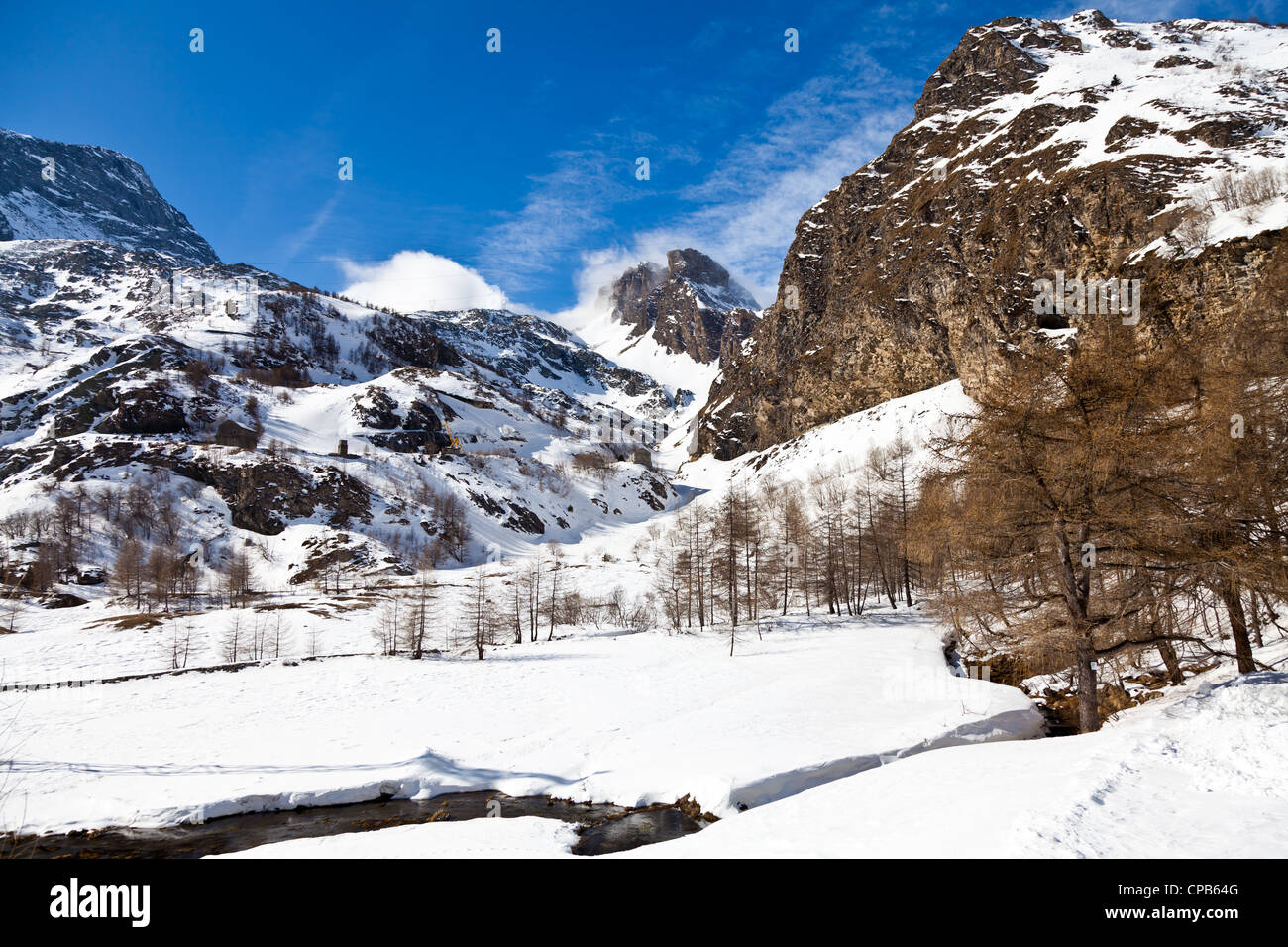 Italian swiss borders hi-res stock photography and images - Alamy