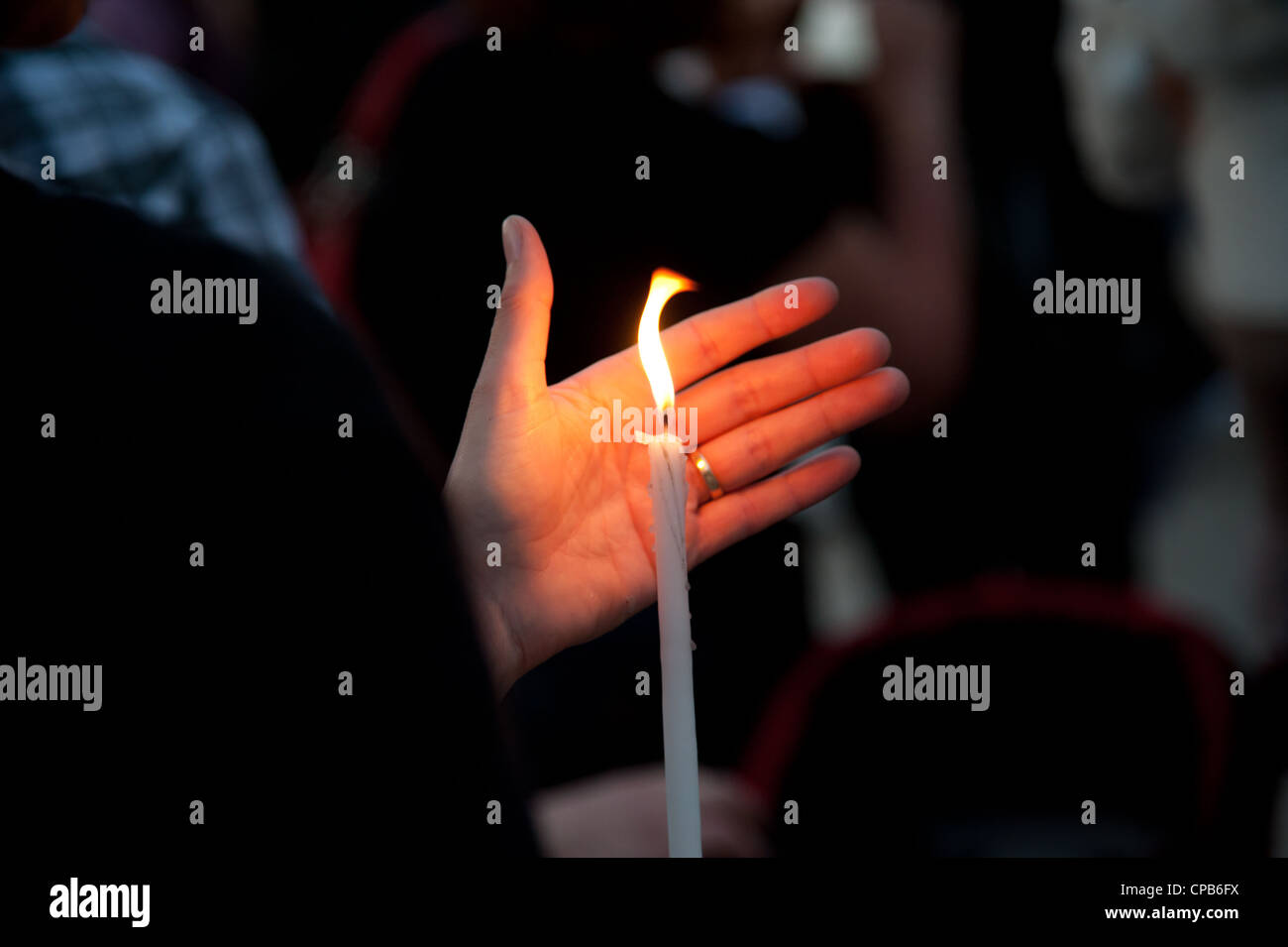 Hand and flame hi-res stock photography and images - Alamy