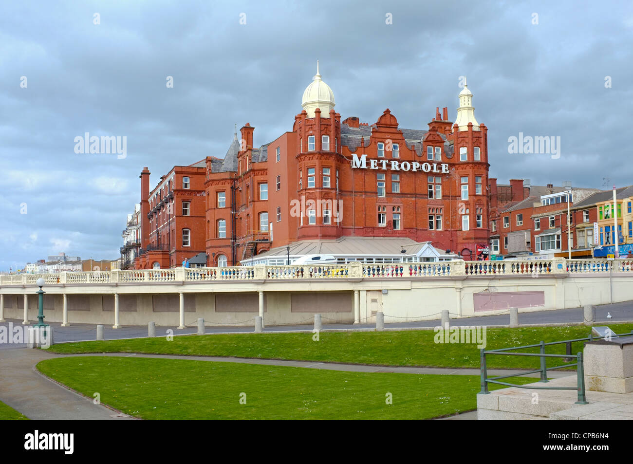 Hotel blackpool promenade hi-res stock photography and images - Alamy