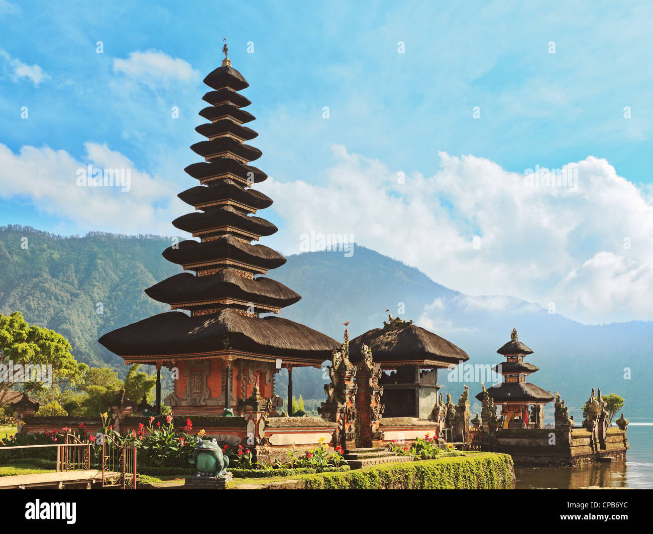 Lake beratan hi-res stock photography and images - Alamy