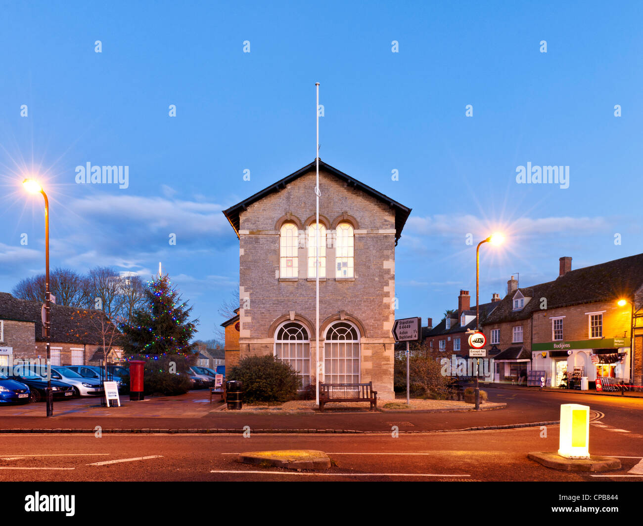 Bampton oxfordshire hi-res stock photography and images - Alamy