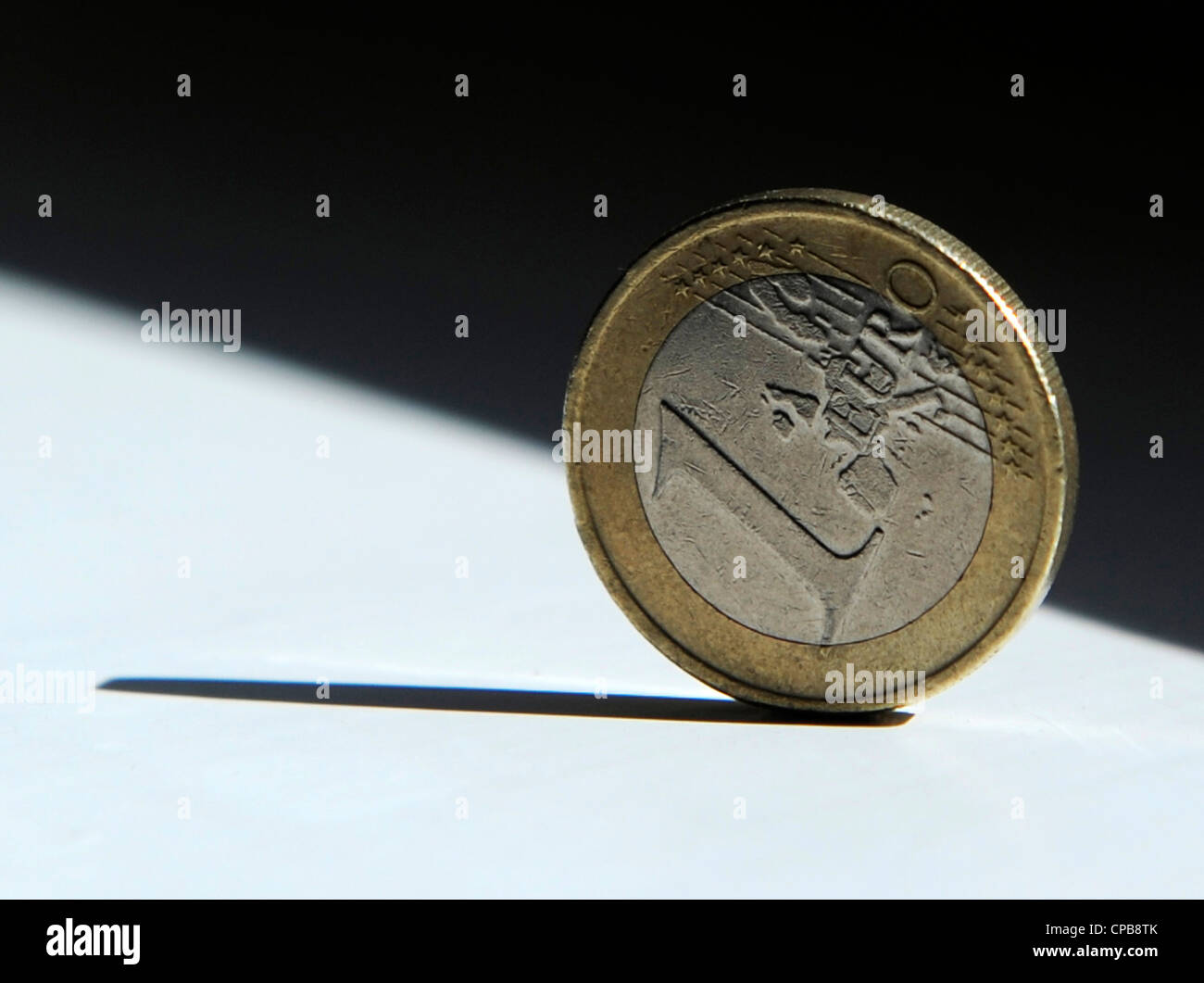currency devaluation Euro Euroabwertung Bank depreciation inflation ...