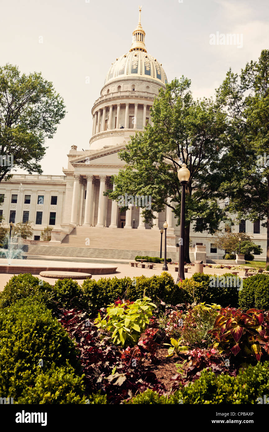 Charleston, west virginia historic hi-res stock photography and images ...