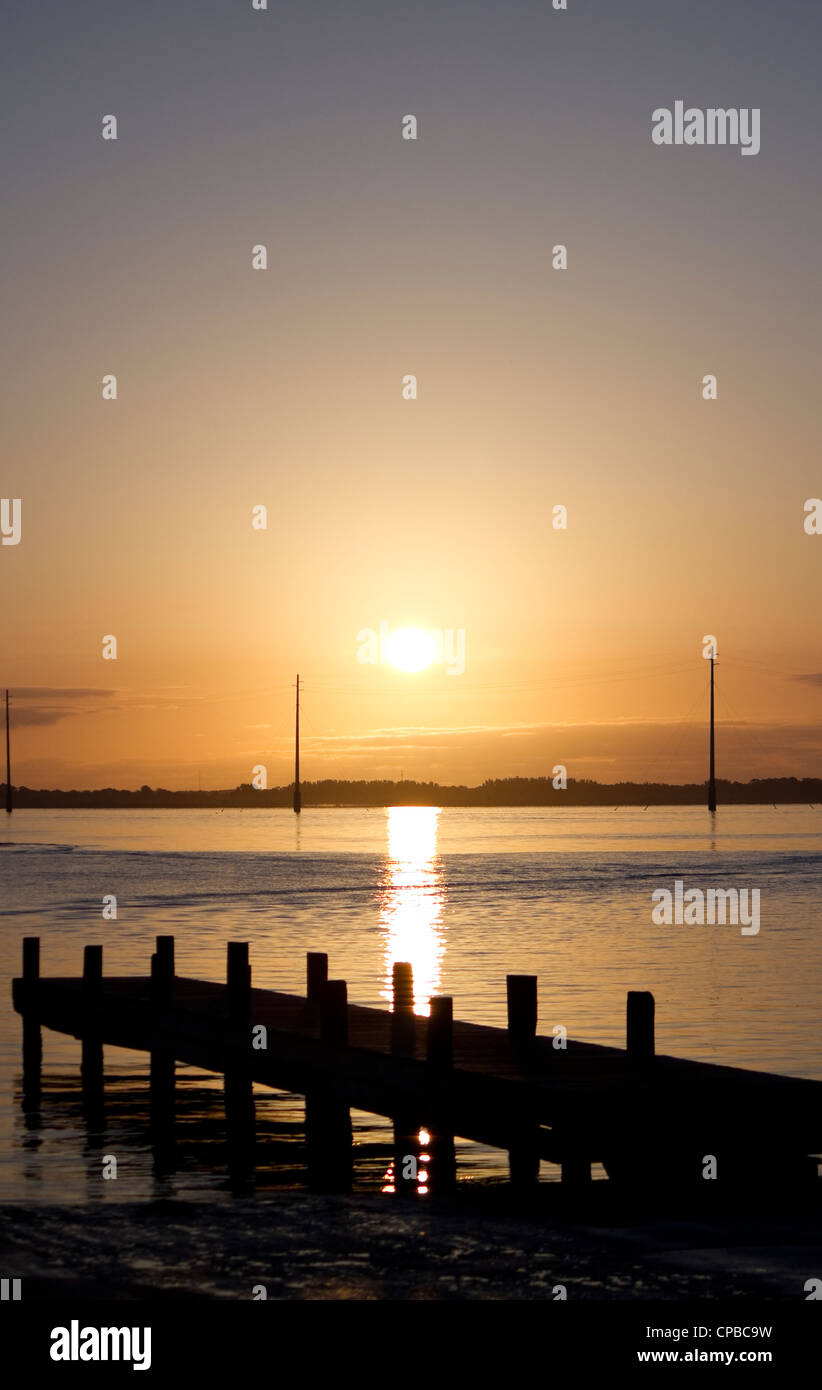 Pier ocean sun hi-res stock photography and images - Alamy