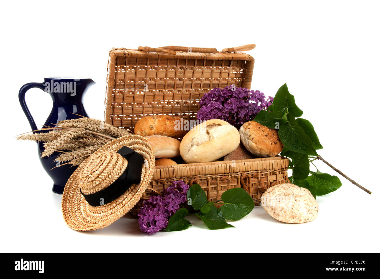 Attributes for a lovely picnic Stock Photo - Alamy