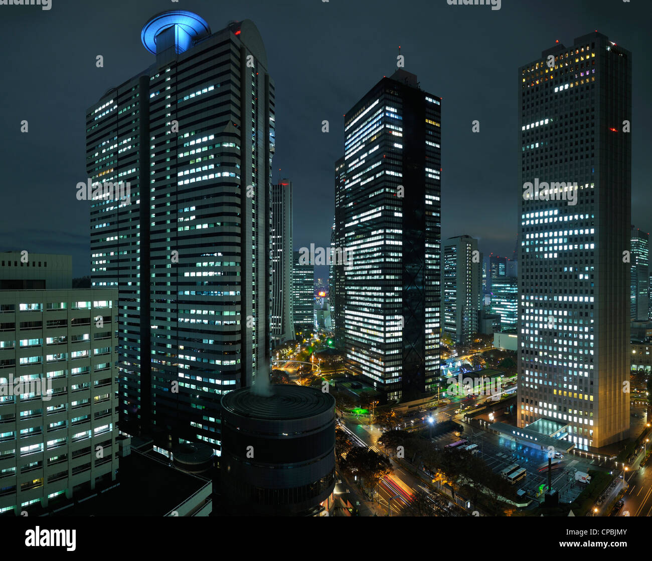 Streets and dusk offices hi-res stock photography and images - Alamy