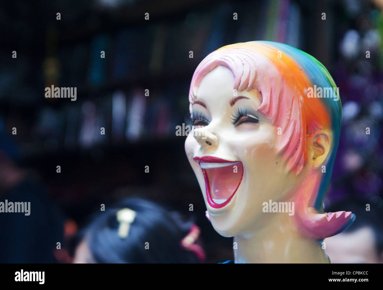 happy mannequin head with a big smile Stock Photo - Alamy