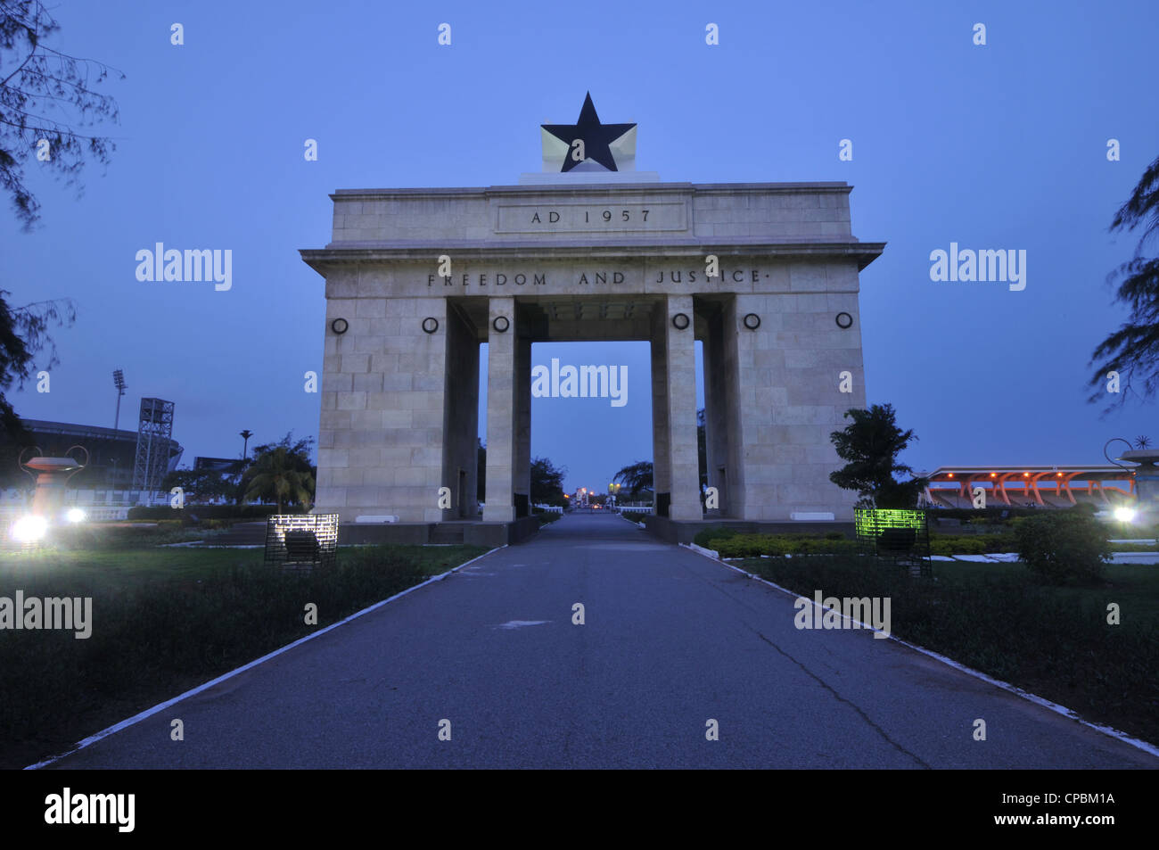 Ghana independence arch hi-res stock photography and images - Alamy