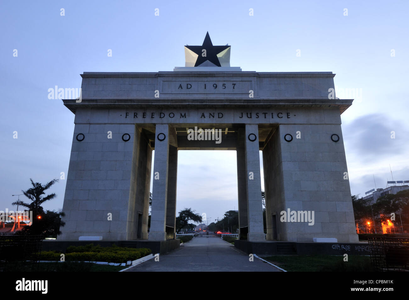 Ghana independence arch hi-res stock photography and images - Alamy