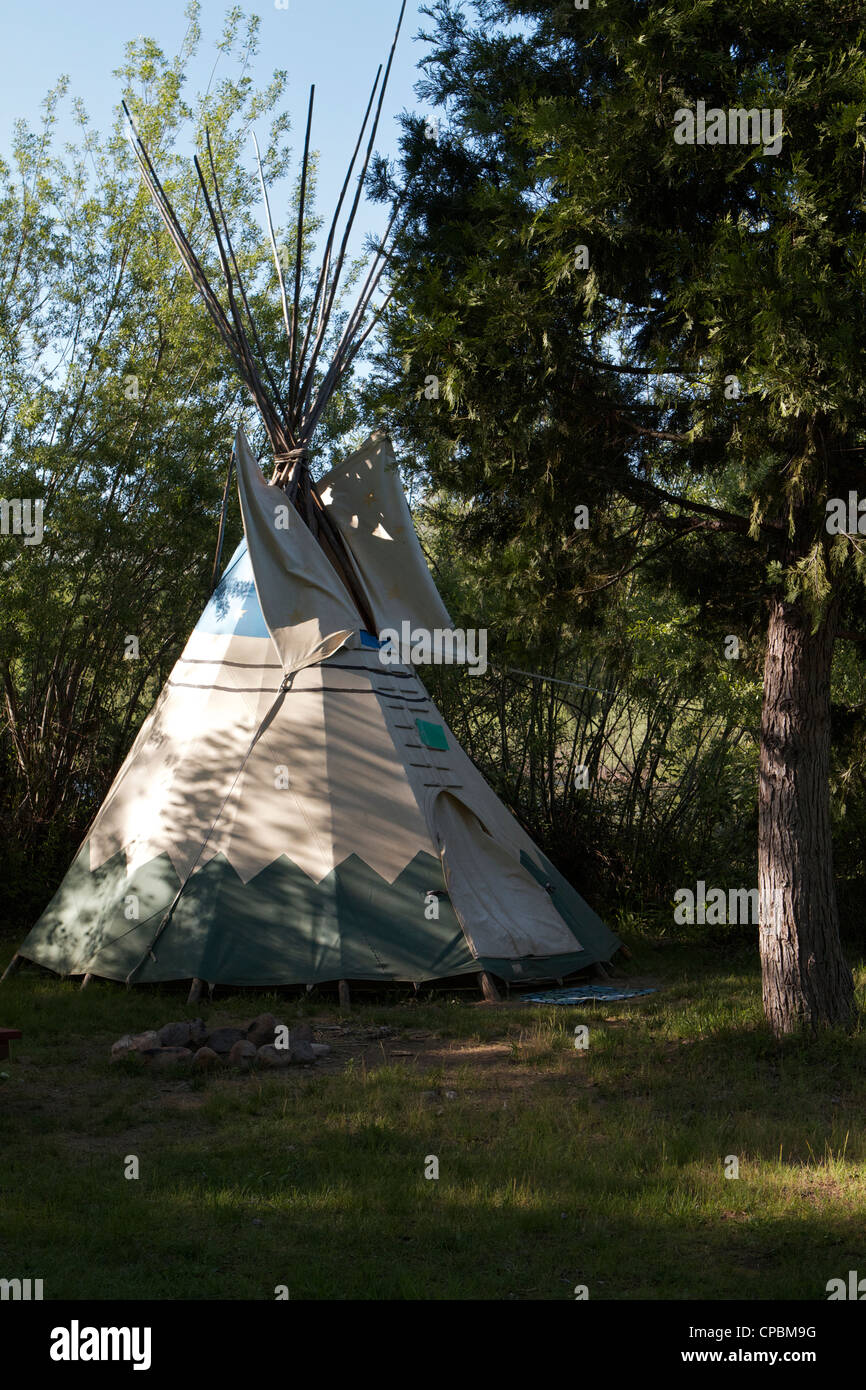 Native American Indian tipi at the Camp Lotus Lodge & Campground on the ...
