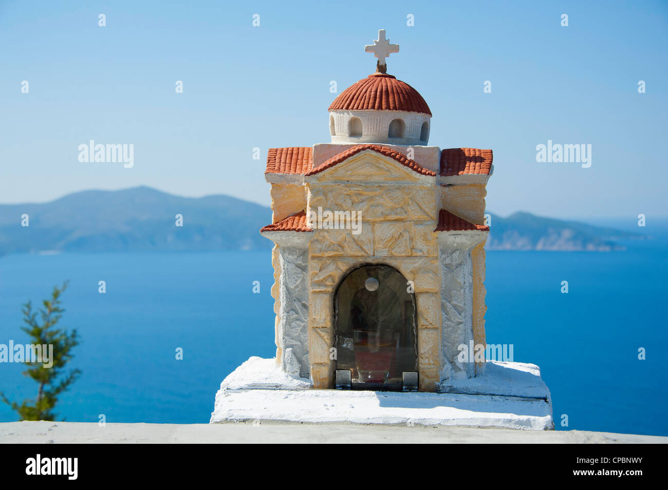 Shrine overlooking the ocean, Assos, Kefalonia, Greece Stock Photo - Alamy
