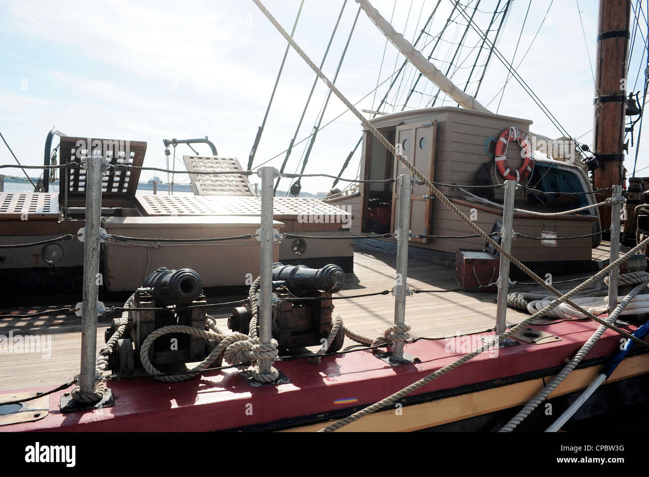 Identifying The Cannons From Hms Bounty – GIAU