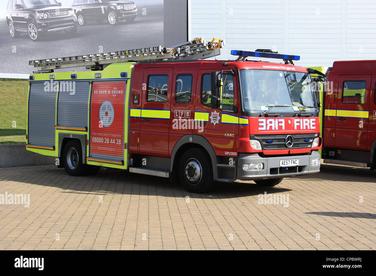 Lfb mercedes atego fire engine hi-res stock photography and images - Alamy
