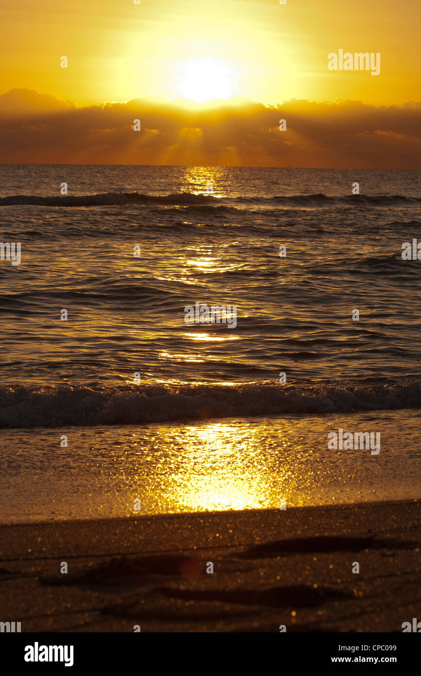 Early morning sunrise over miami beach Stock Photo - Alamy