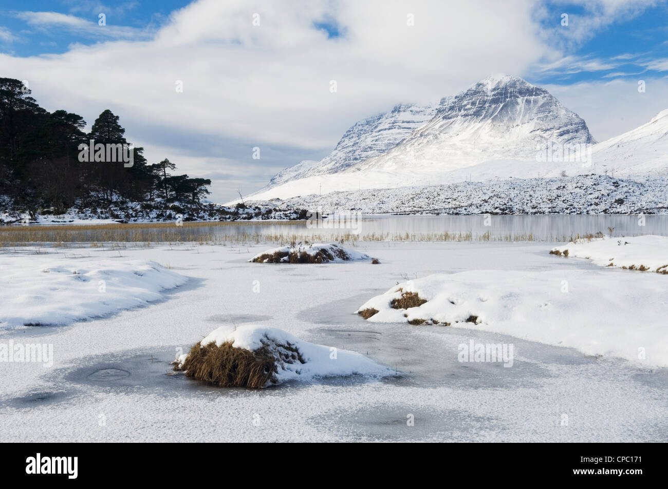 Liathach from Loch Clair in winter, Torridon, Ross-shire, Scotland ...