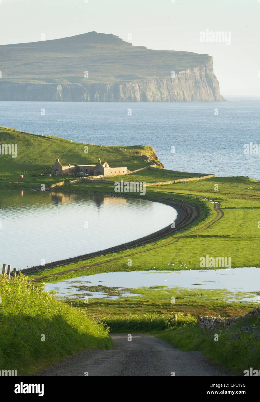 Ardmore hi-res stock photography and images - Alamy