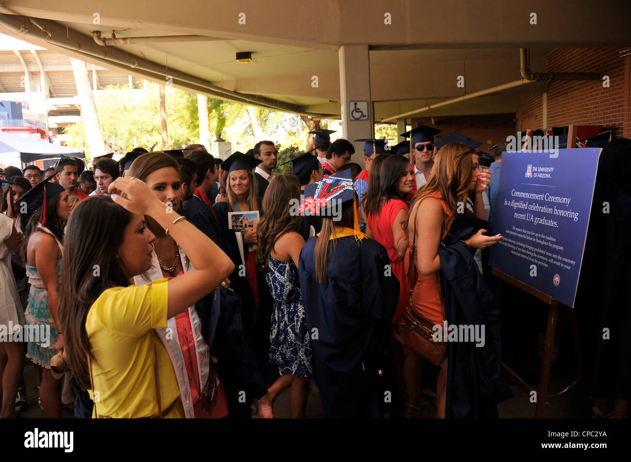 College graduation commencement ceremony Stock Photo - Alamy