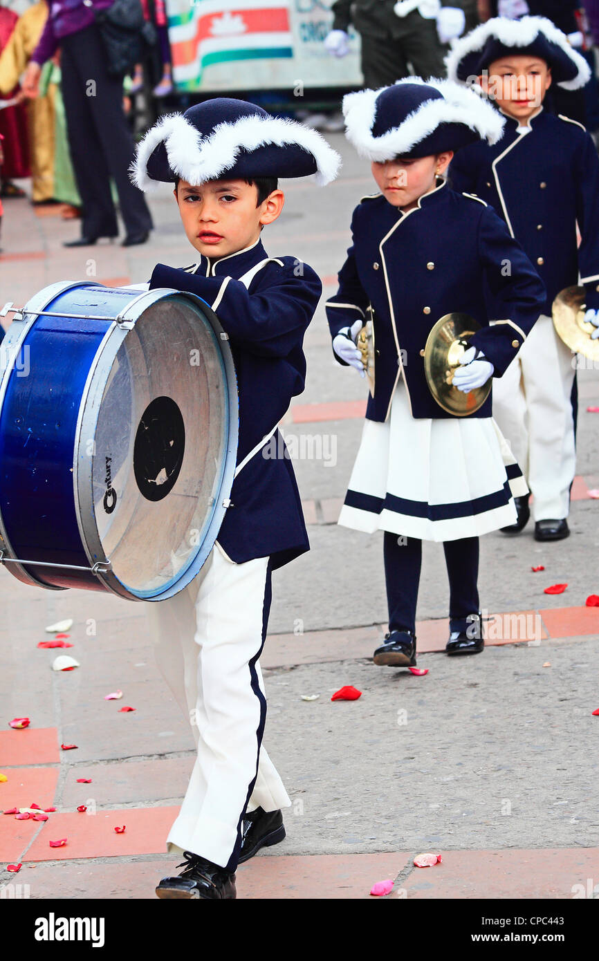 Children blue band uniform hi-res stock photography and images - Alamy