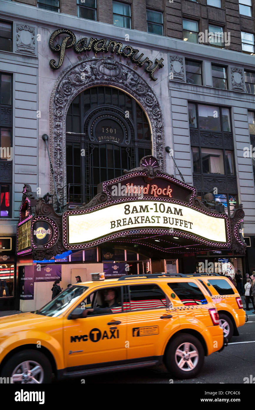 Hard Rock Cafe, Times Square, NYC Stock Photo - Alamy