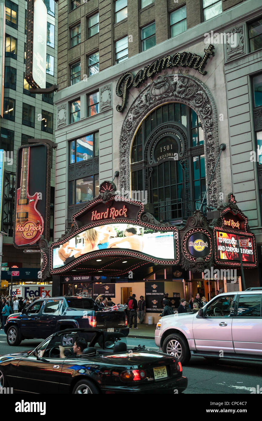 Hard Rock Cafe, Times Square, NYC Stock Photo - Alamy