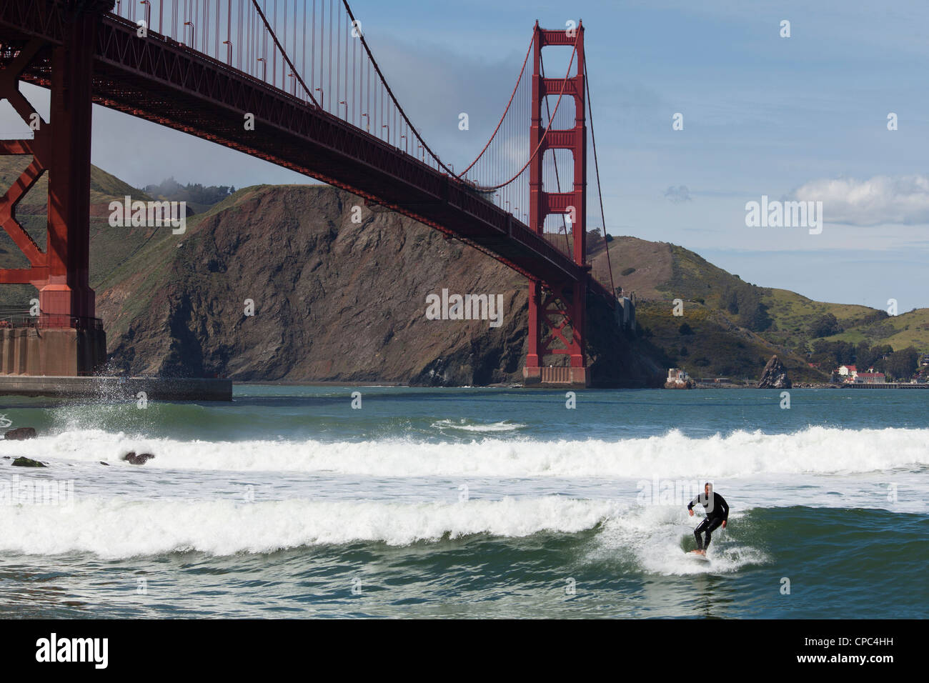 California surfer riding wave hi-res stock photography and images - Alamy