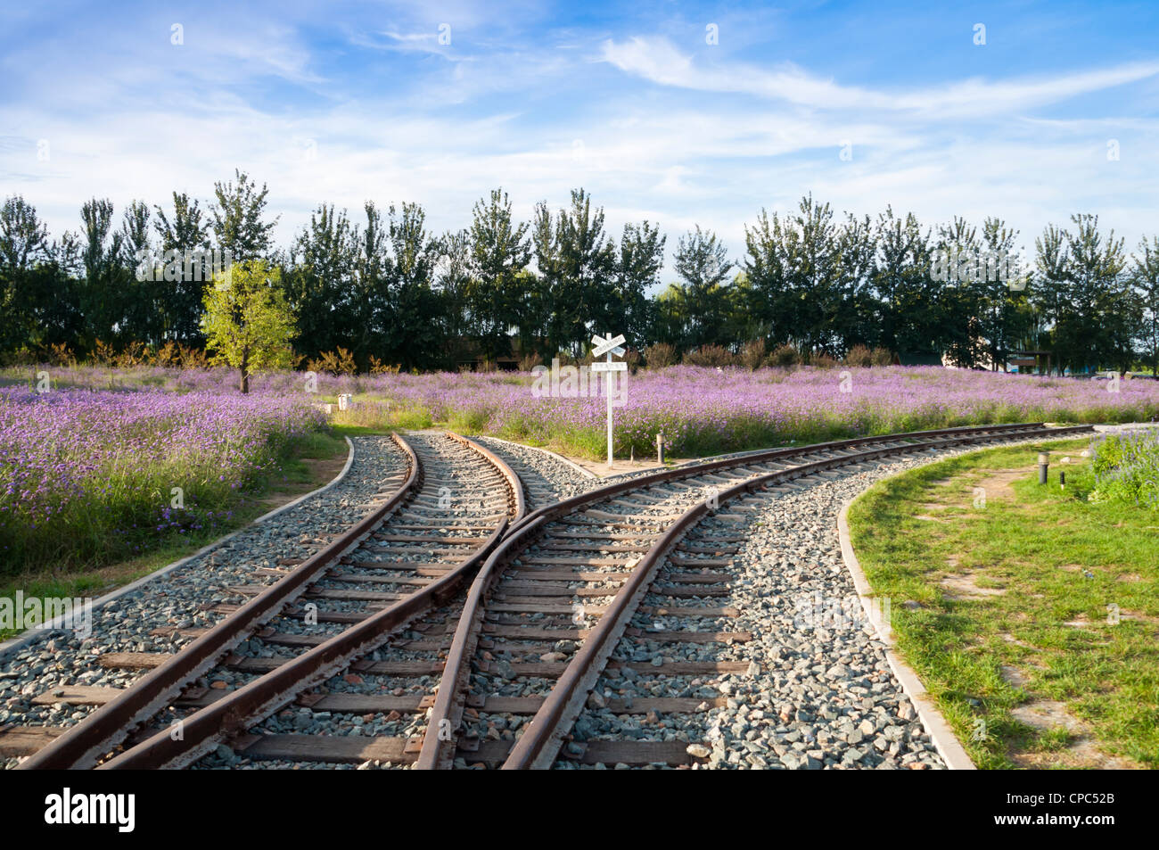 Railroad junction hi-res stock photography and images - Alamy