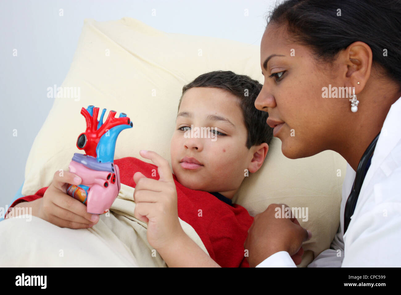 African american boy hospital bed hi-res stock photography and images ...