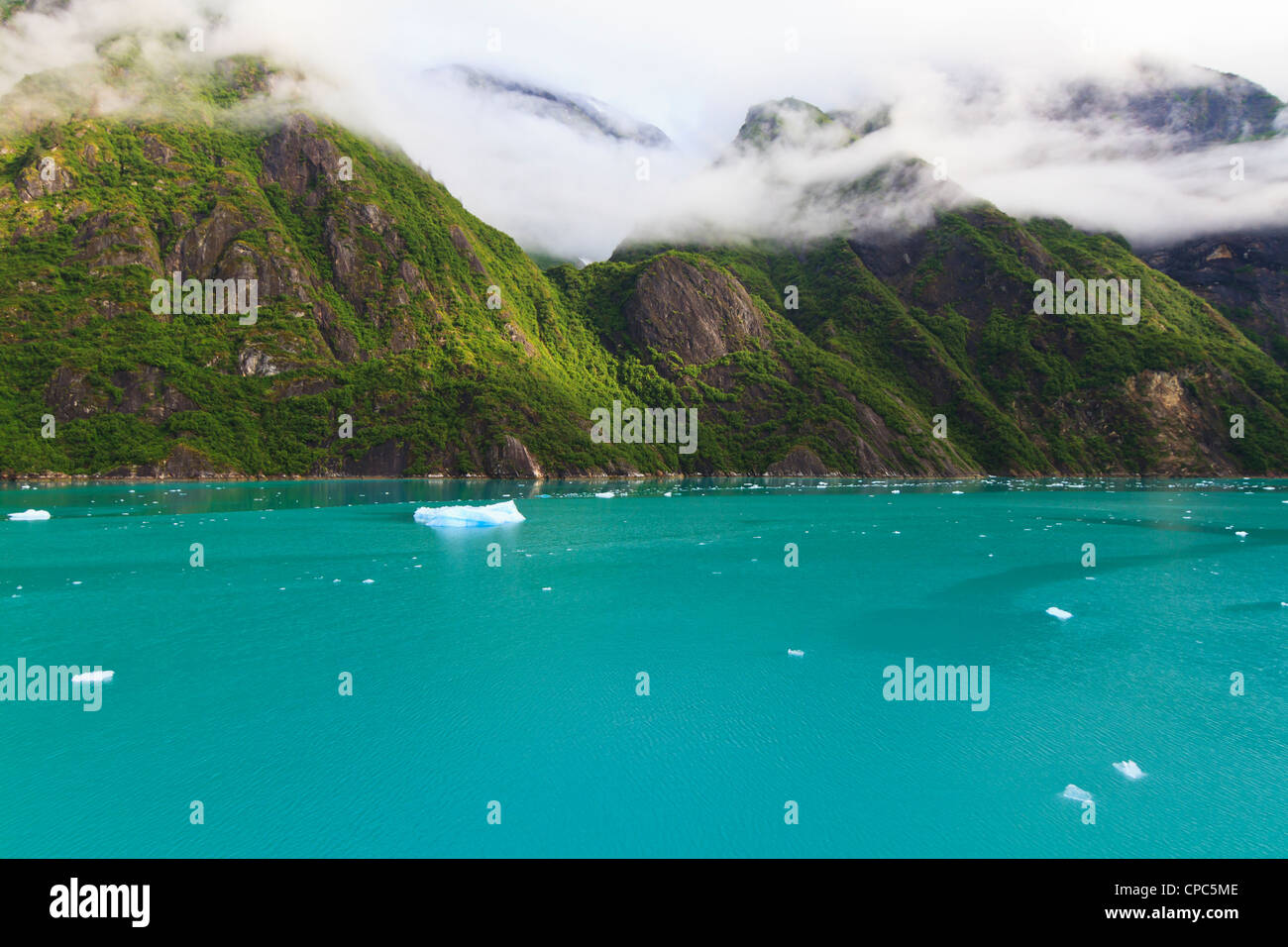 beautiful Alaskan water and mountains Stock Photo - Alamy