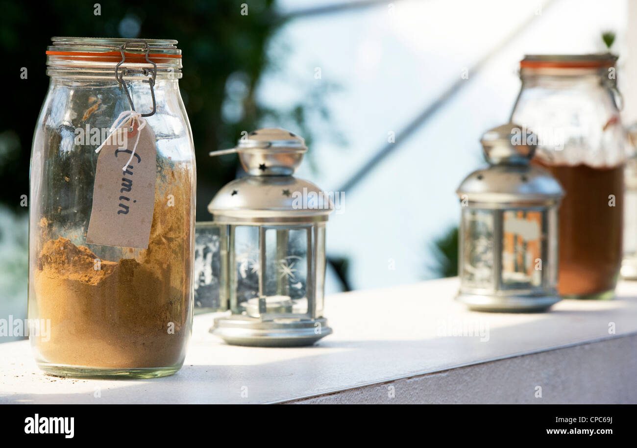 Cumin powder hi-res stock photography and images - Alamy