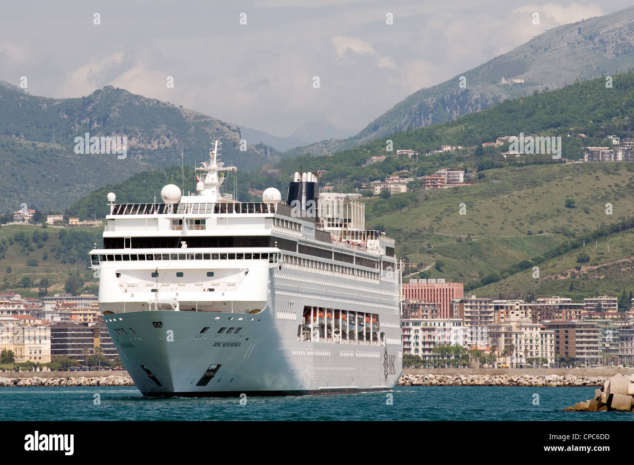 cruise ship cruiseship ships cruiseships cruises holiday vessel ...