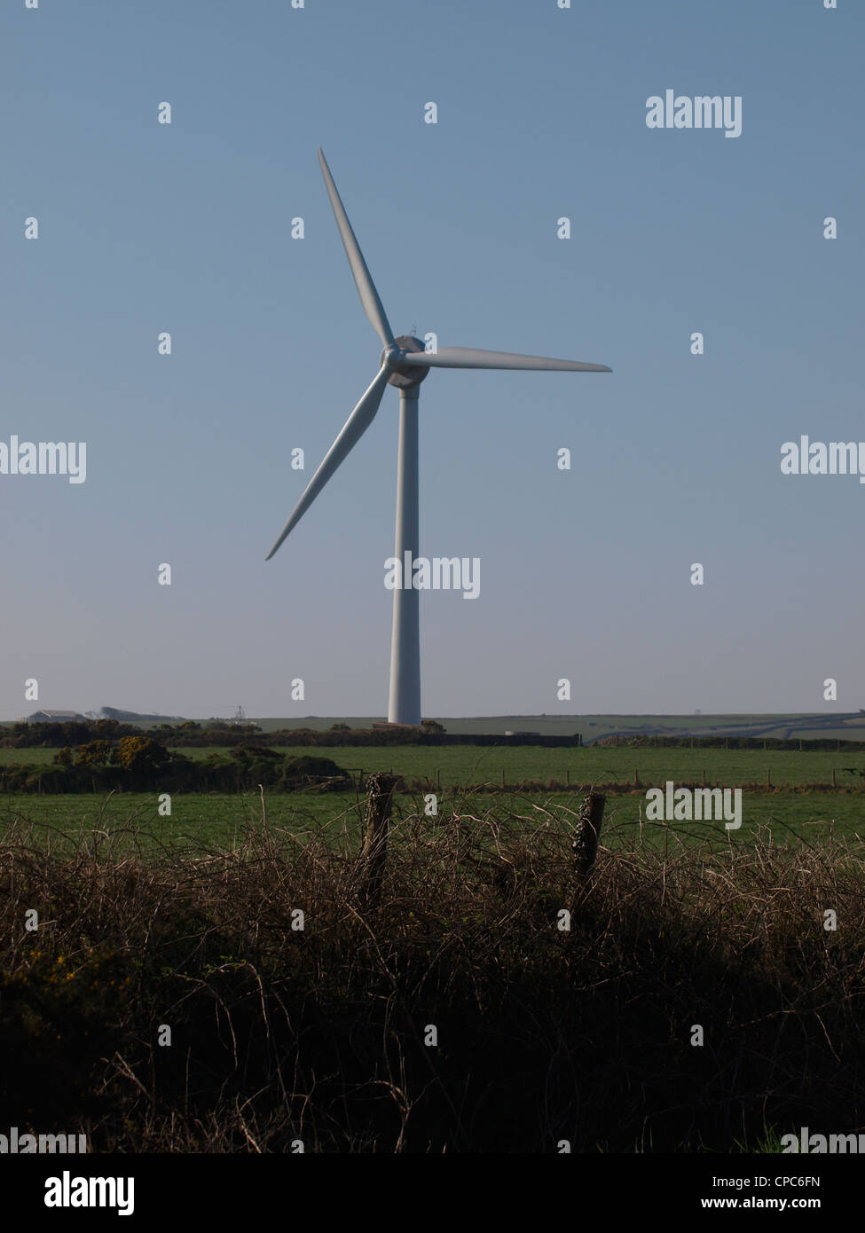 Wind turbine on farmland, Cornwall, UK Stock Photo - Alamy