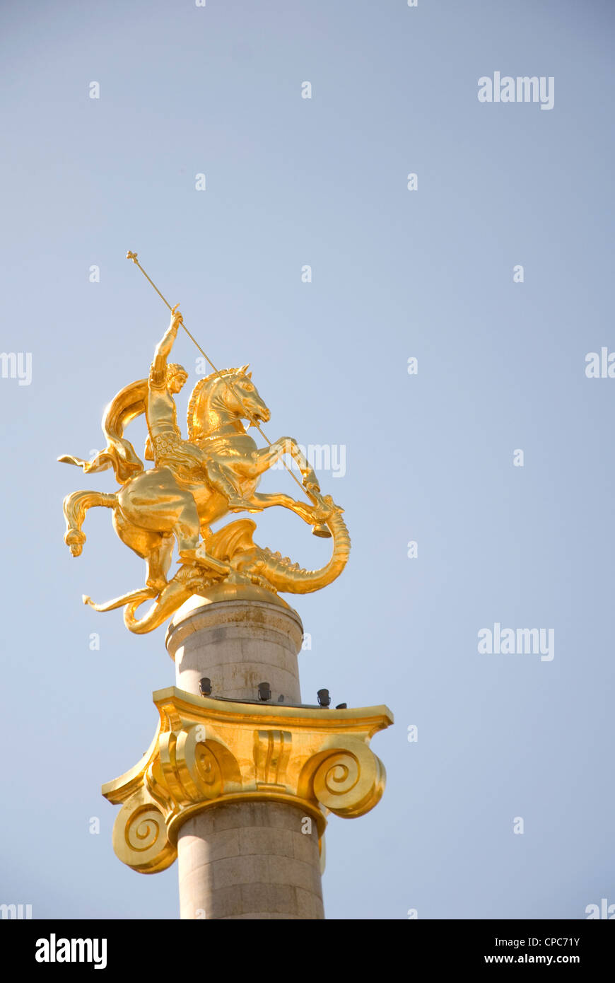 Saint george statue of freedom monument hi-res stock photography and ...