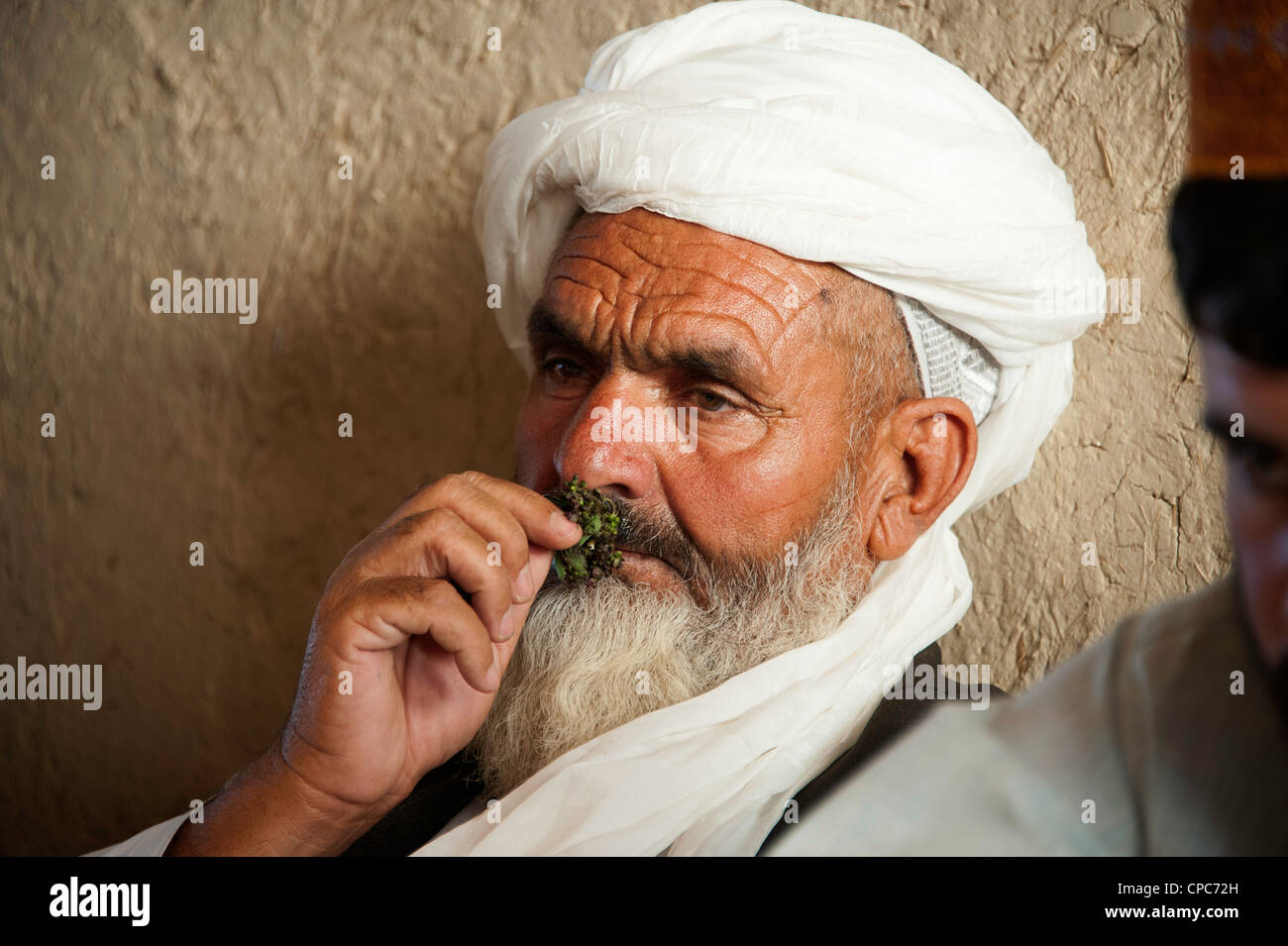 Man afghanistan hi-res stock photography and images - Alamy