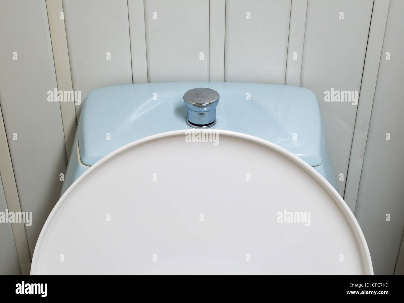 flush toilet cistern and flush button Stock Photo - Alamy