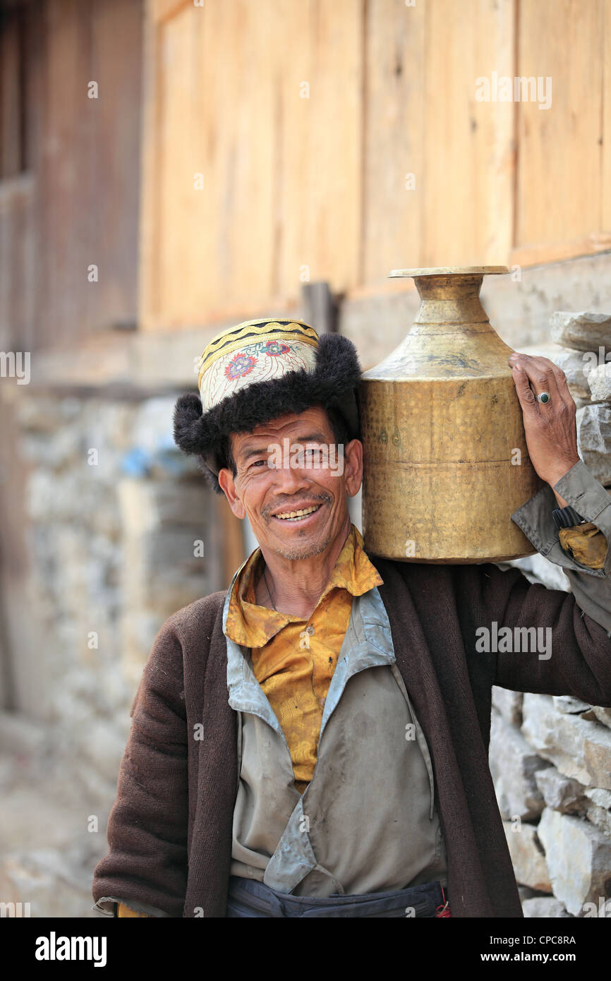 Nepali hat hi-res stock photography and images - Alamy