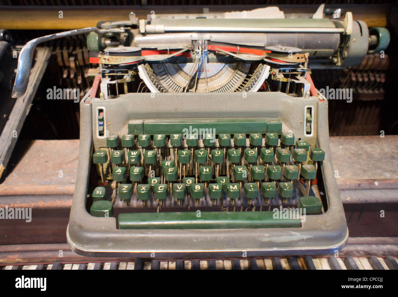 Damaged typewriter hi-res stock photography and images - Alamy