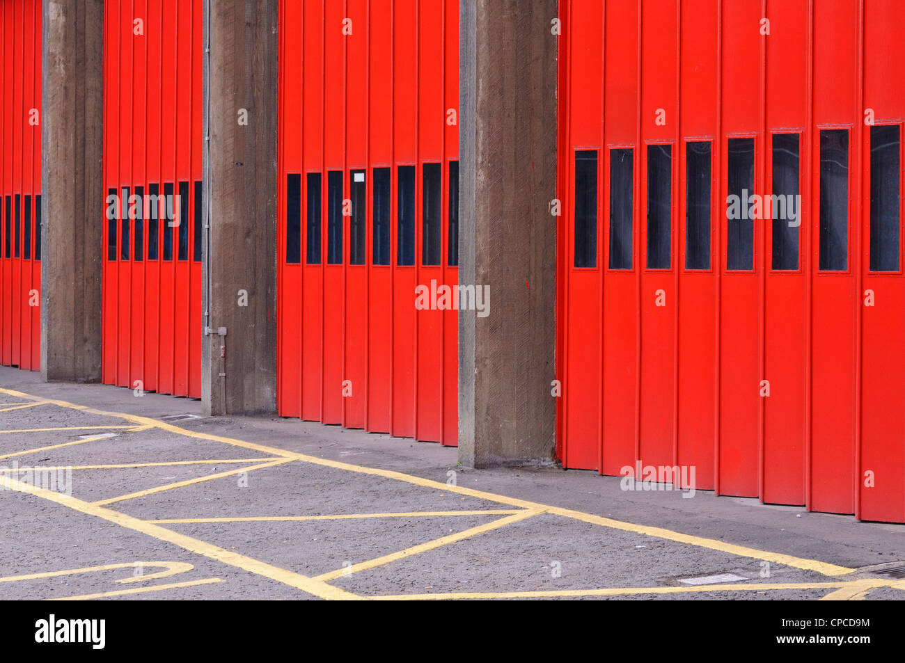 Fire station doors hi-res stock photography and images - Alamy