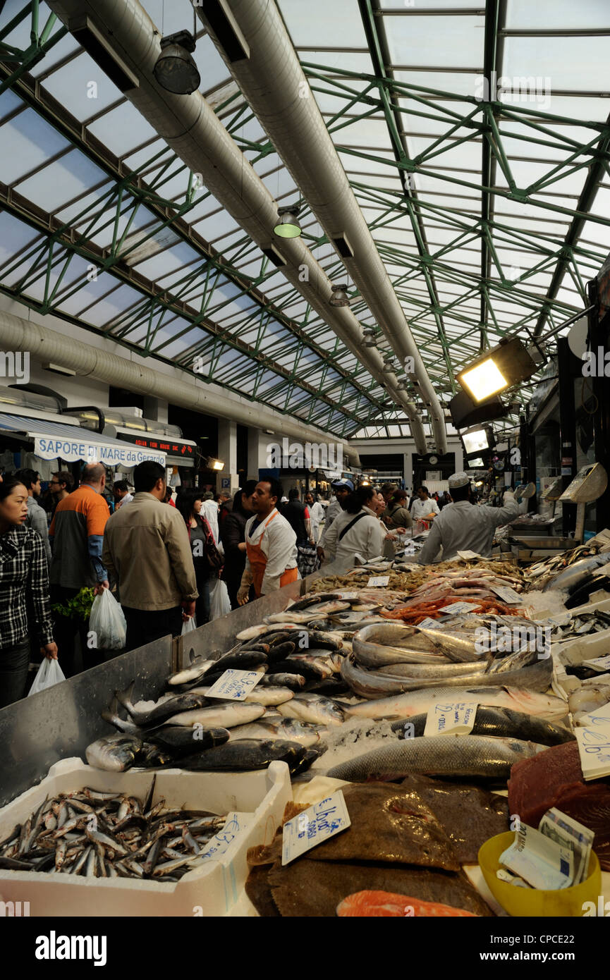 Italy, Rome, Piazza Vittorio market Stock Photo - Alamy