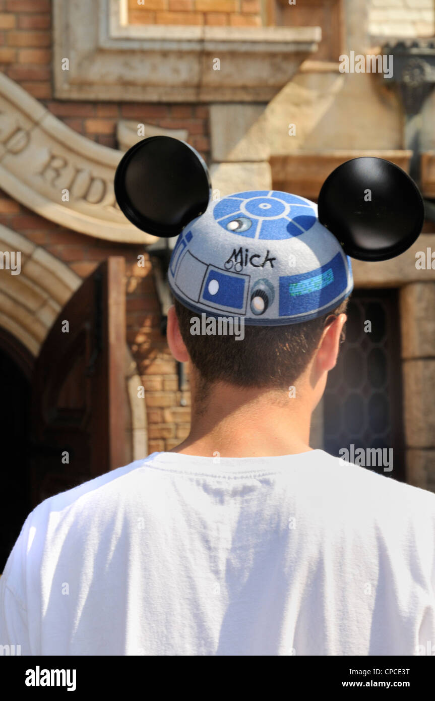 Disneyland anaheim mickey mouse hi-res stock photography and images - Alamy