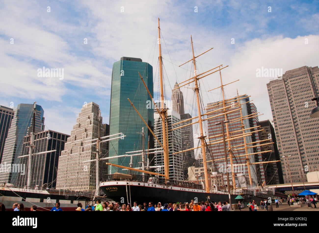 clipper ship NYC Stock Photo - Alamy
