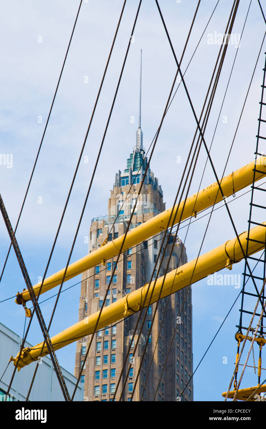 Clipper ship hi-res stock photography and images - Alamy