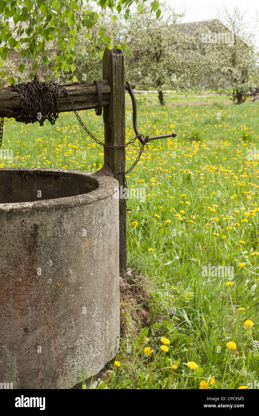 Deteriorating water well Stock Photo - Alamy