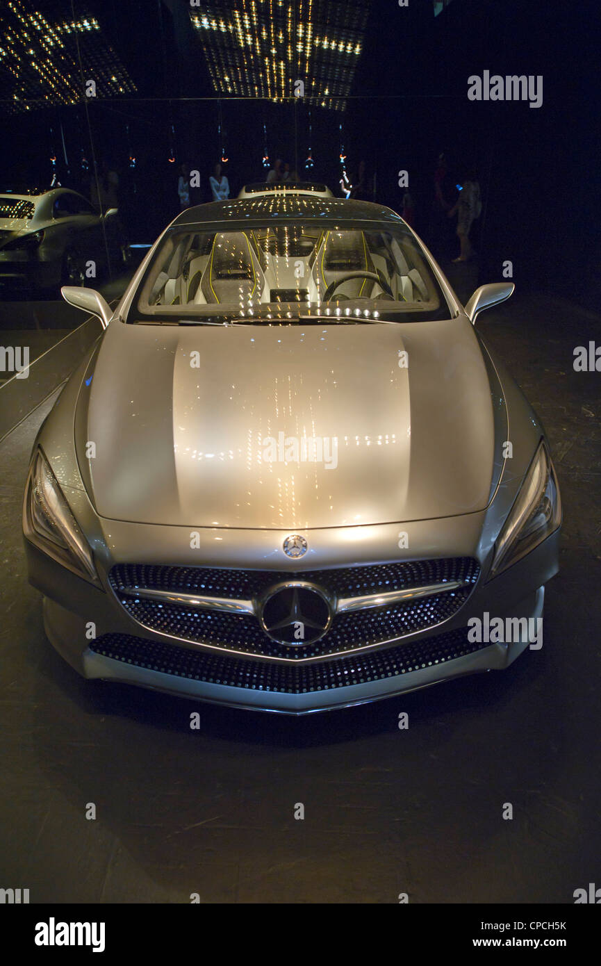 Premier of Mercedes Style Coupe Concept at Geffen Contemporary in Los ...